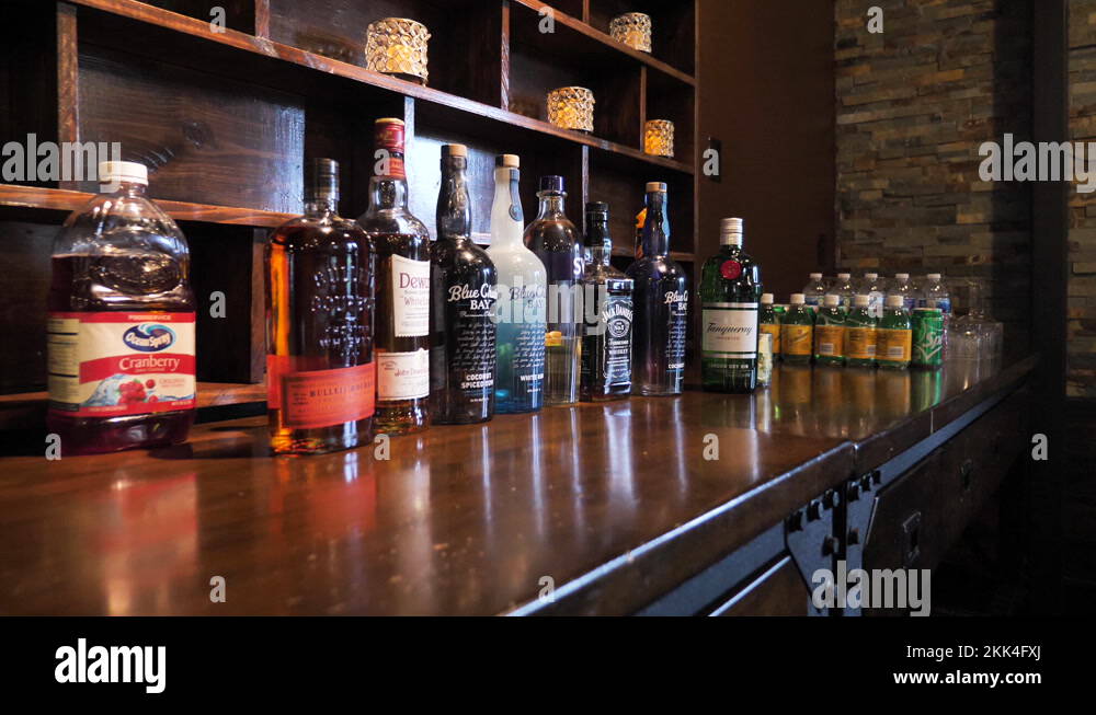 Dewars whiskey Stock Videos & Footage - HD and 4K Video Clips - Alamy