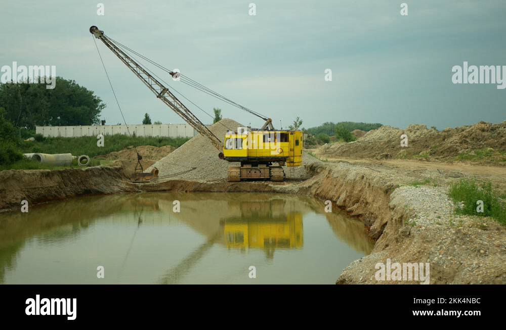 Digger excavator sand Stock Videos & Footage - HD and 4K Video Clips ...
