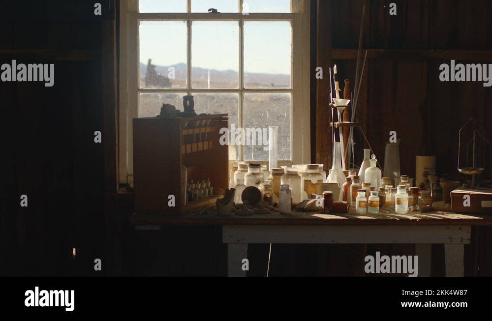 Retro office tools Stock Videos & Footage - HD and 4K Video Clips - Alamy