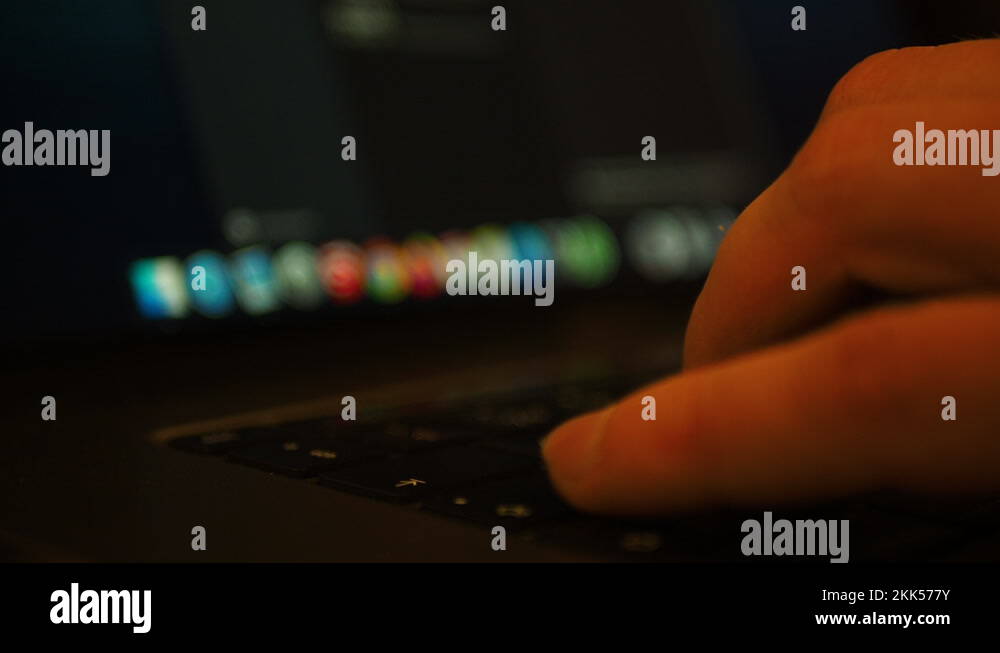 Chat leaves Stock Videos & Footage - HD and 4K Video Clips - Alamy