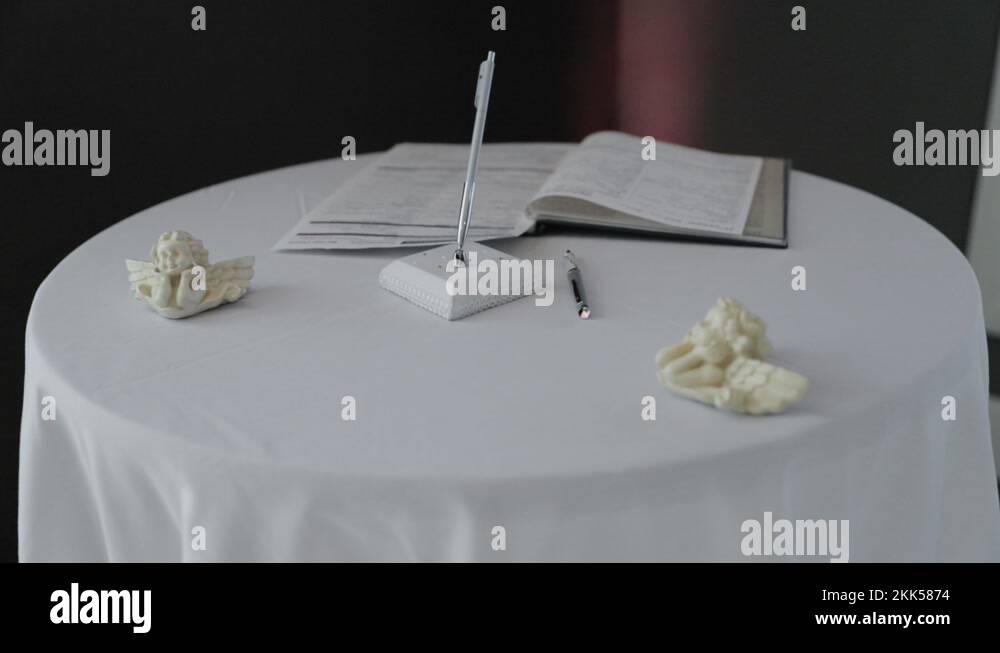 Signing table Stock Videos & Footage - HD and 4K Video Clips - Alamy