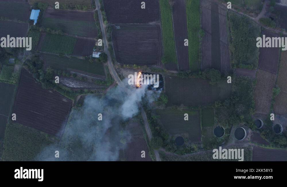 Farm burning india Stock Videos & Footage - HD and 4K Video Clips - Alamy