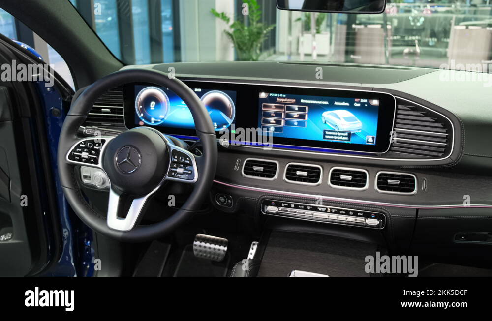 Mercedes dashboard Stock Videos & Footage - HD and 4K Video Clips - Alamy