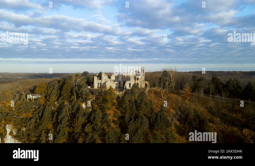 Hillside castle Stock Videos & Footage - HD and 4K Video Clips - Alamy
