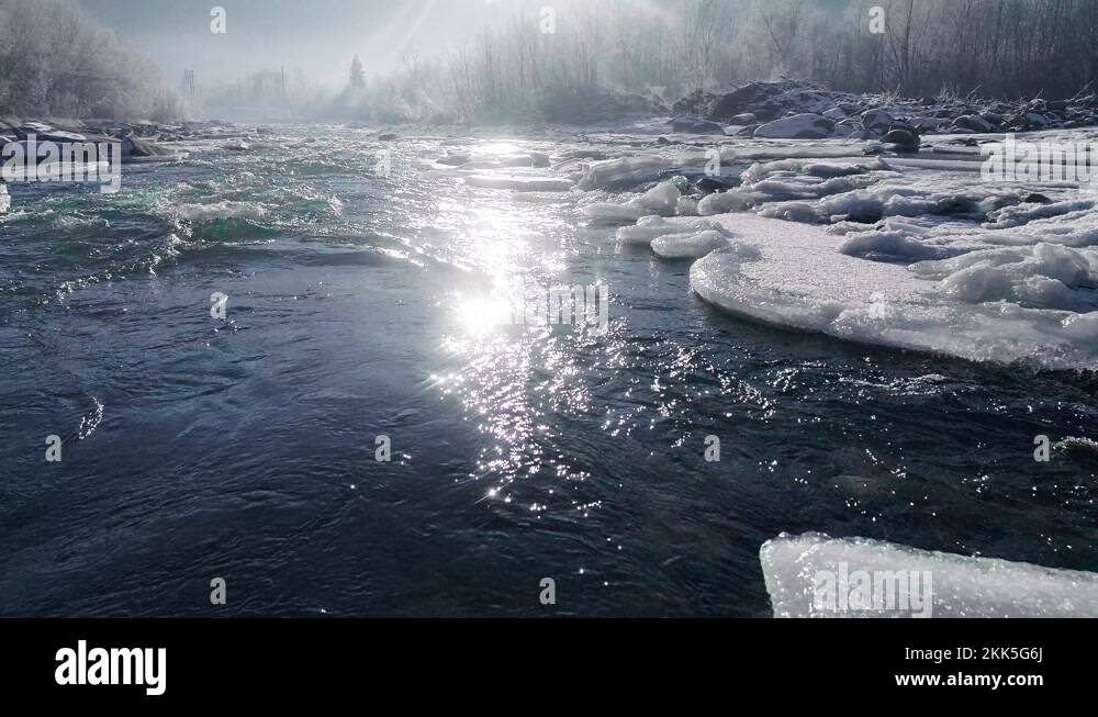 Ice islands Stock Videos & Footage - HD and 4K Video Clips - Alamy