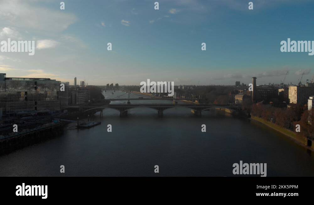 Chelsea river boats Stock Videos & Footage - HD and 4K Video Clips - Alamy