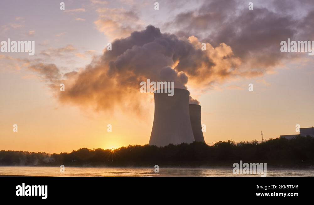 Coal burning powerplant Stock Videos & Footage - HD and 4K Video Clips ...