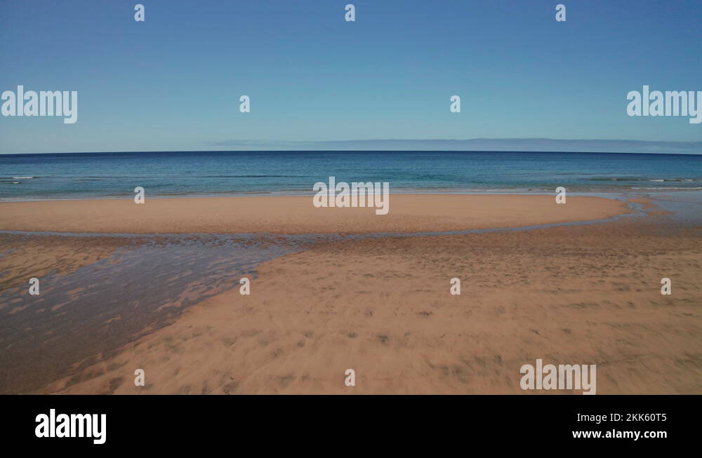 Ocean barrier Stock Videos & Footage - HD and 4K Video Clips - Alamy