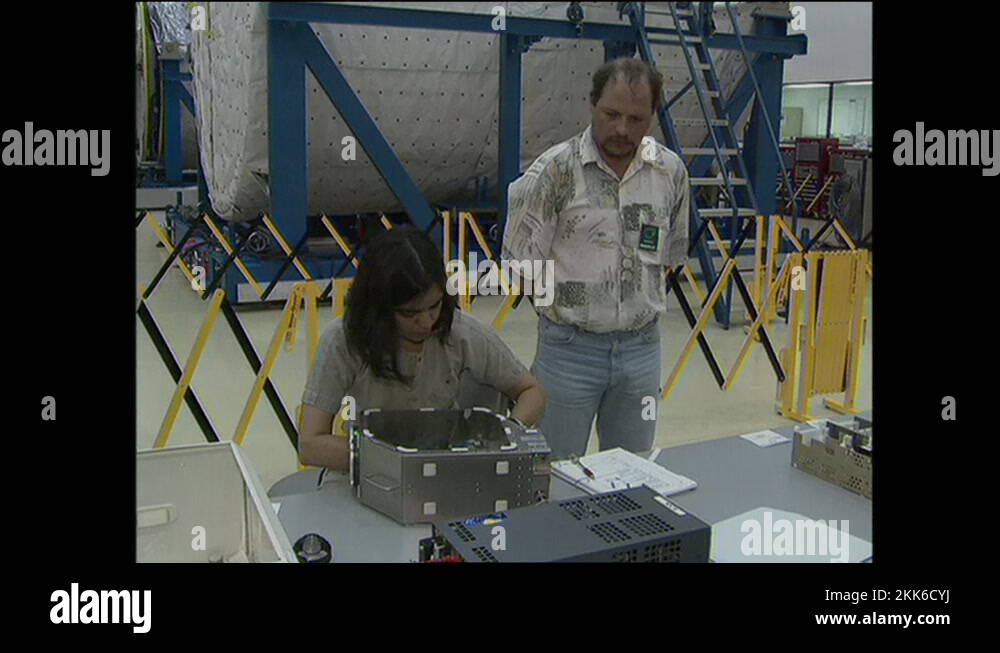 Lab container woman Stock Videos & Footage - HD and 4K Video Clips - Alamy