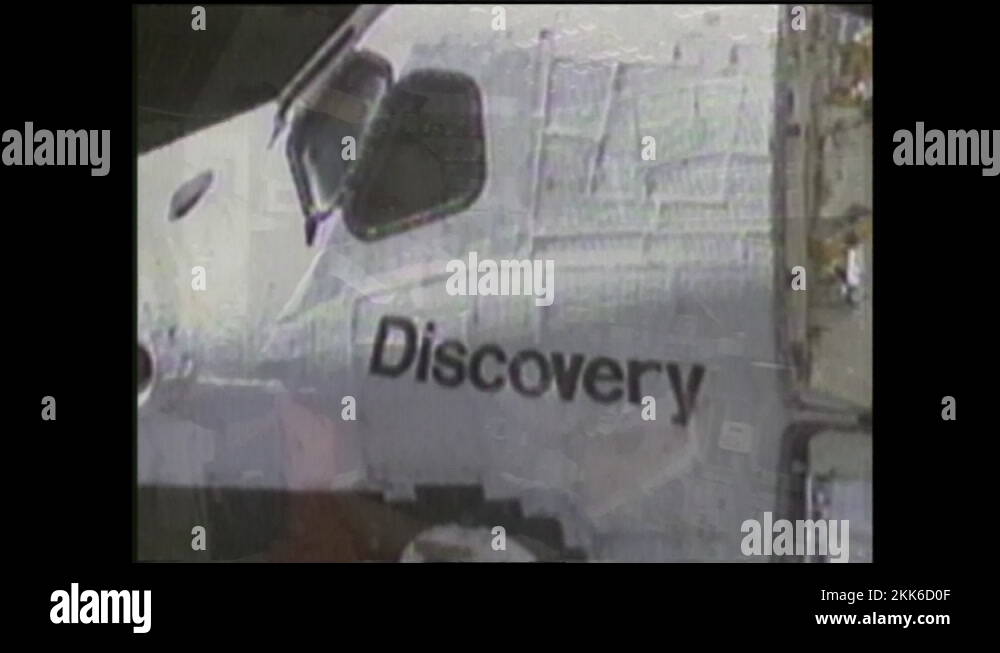 Space shuttle discovery cockpit Stock Videos & Footage - HD and 4K ...