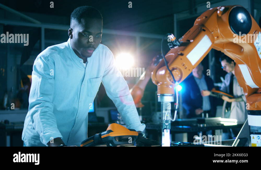 Man device Stock Videos & Footage - HD and 4K Video Clips - Alamy