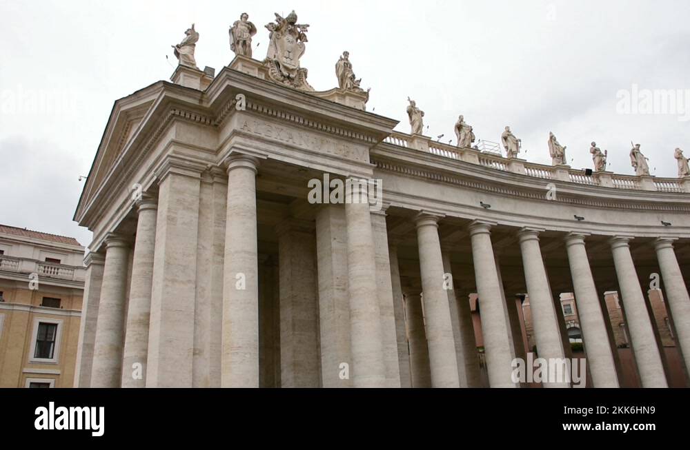 Bernini columns Stock Videos & Footage - HD and 4K Video Clips - Alamy