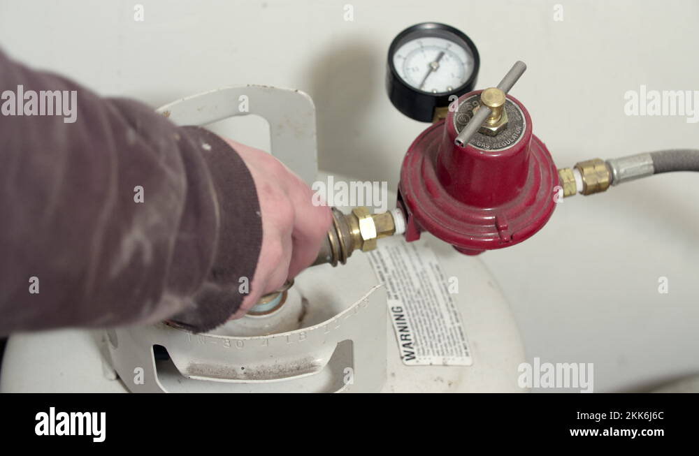 Chemical tank container valve Stock Videos & Footage - HD and 4K Video ...