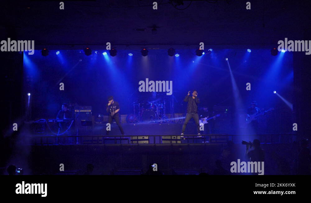 Stage lighting band Stock Videos & Footage - HD and 4K Video Clips - Alamy
