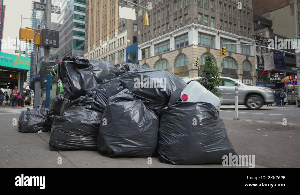 New york city trash Stock Videos & Footage - HD and 4K Video Clips - Alamy