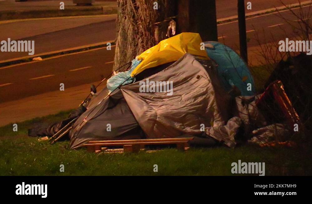 Homeless tent living Stock Videos & Footage - HD and 4K Video Clips - Alamy