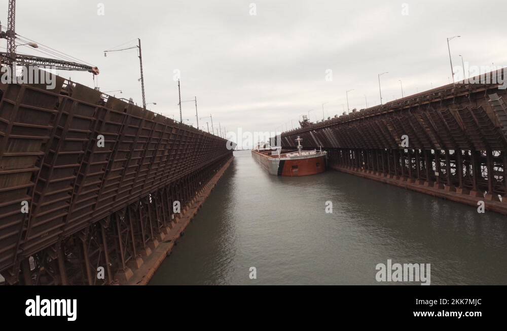 Ship loading area Stock Videos & Footage - HD and 4K Video Clips - Alamy