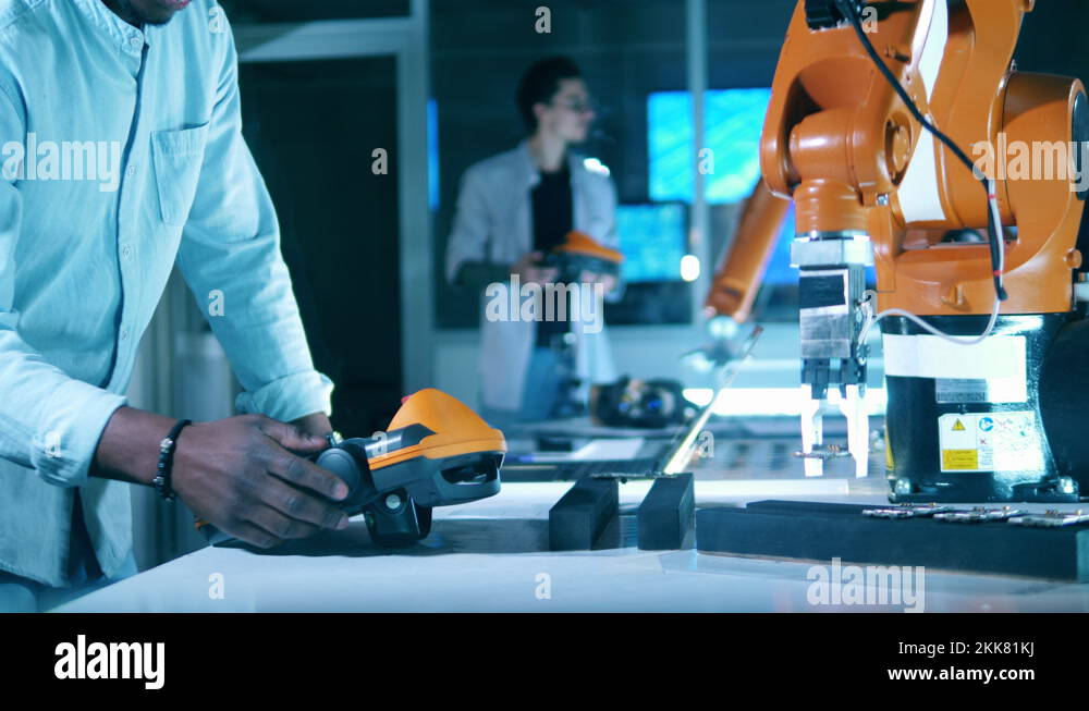 Robot gripping Stock Videos & Footage - HD and 4K Video Clips - Alamy