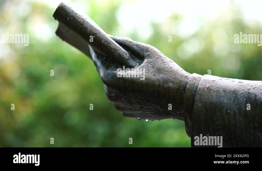 Monument hand Stock Videos & Footage - HD and 4K Video Clips - Alamy