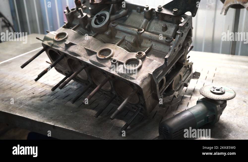 Table engine Stock Videos & Footage - HD and 4K Video Clips - Alamy