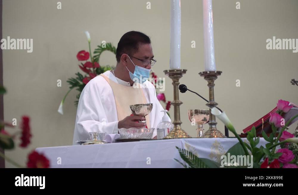 Eucharistic prayer Stock Videos & Footage - HD and 4K Video Clips - Alamy
