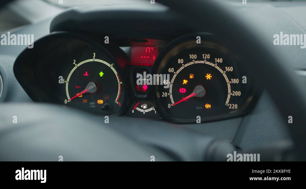 Wide gauge Stock Videos & Footage - HD and 4K Video Clips - Alamy