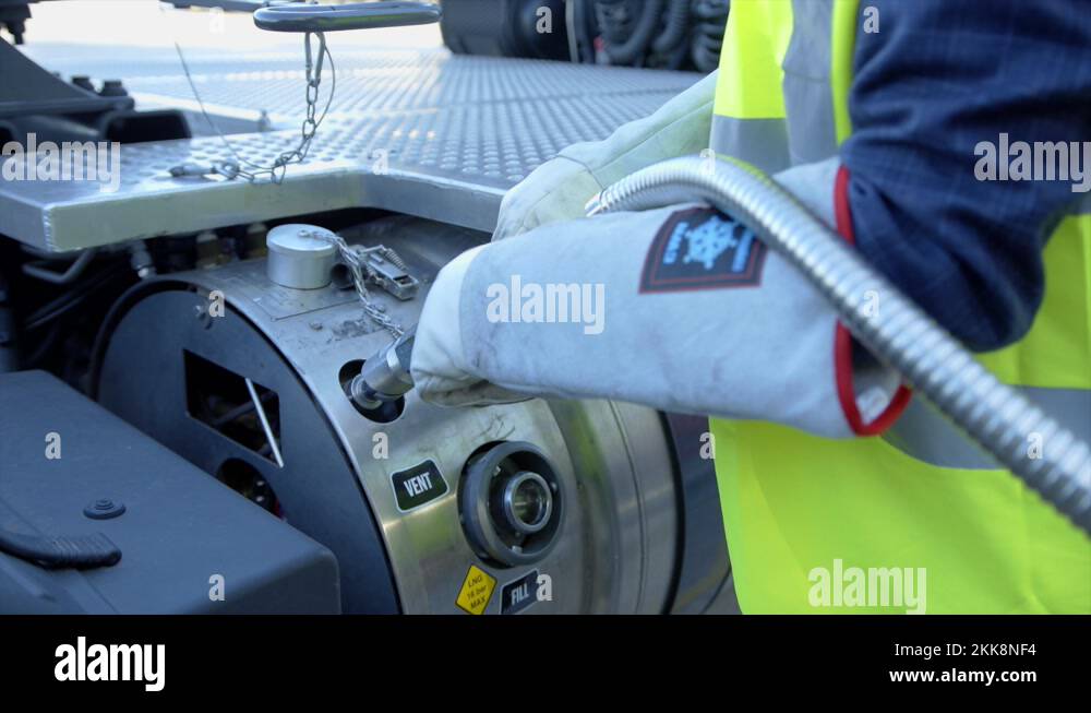 LPG filling process for trucks attaching the vent line to filling ...
