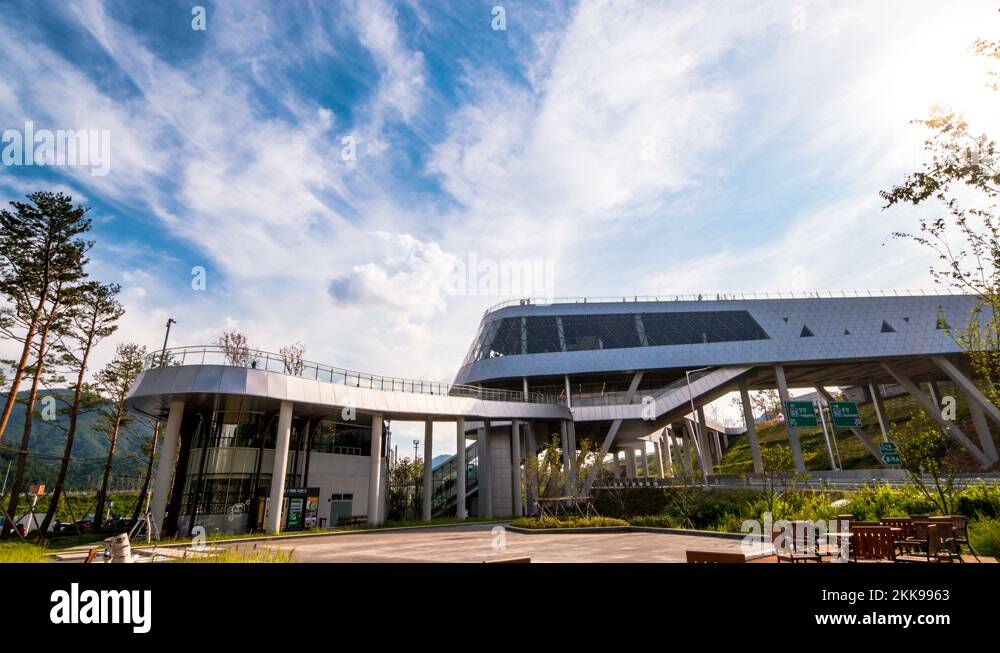 Expressway service area Stock Videos & Footage - HD and 4K Video Clips ...