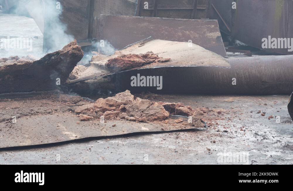 War scrap horizontal Stock Videos & Footage - HD and 4K Video Clips - Alamy