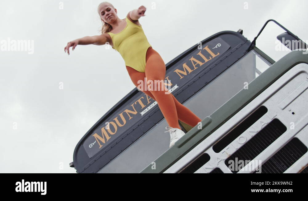 Bus jumping Stock Videos & Footage - HD and 4K Video Clips - Alamy