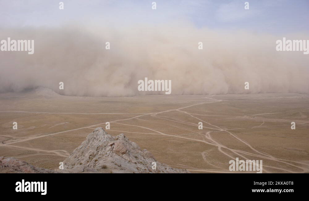 Desert storm Stock Videos & Footage - HD and 4K Video Clips - Alamy