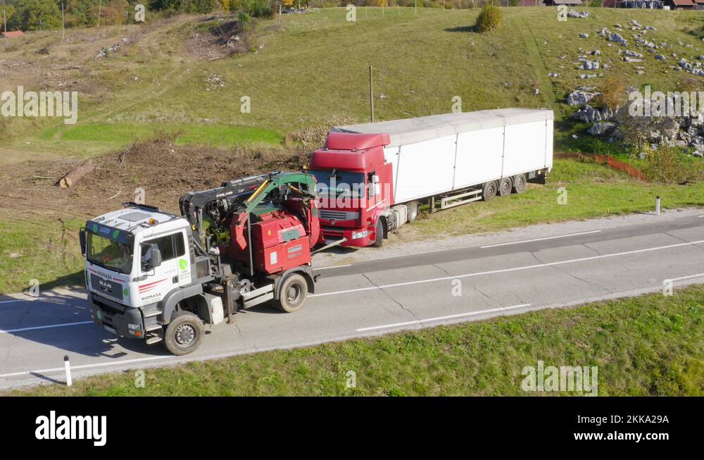Tow lorry Stock Videos & Footage - HD and 4K Video Clips - Alamy