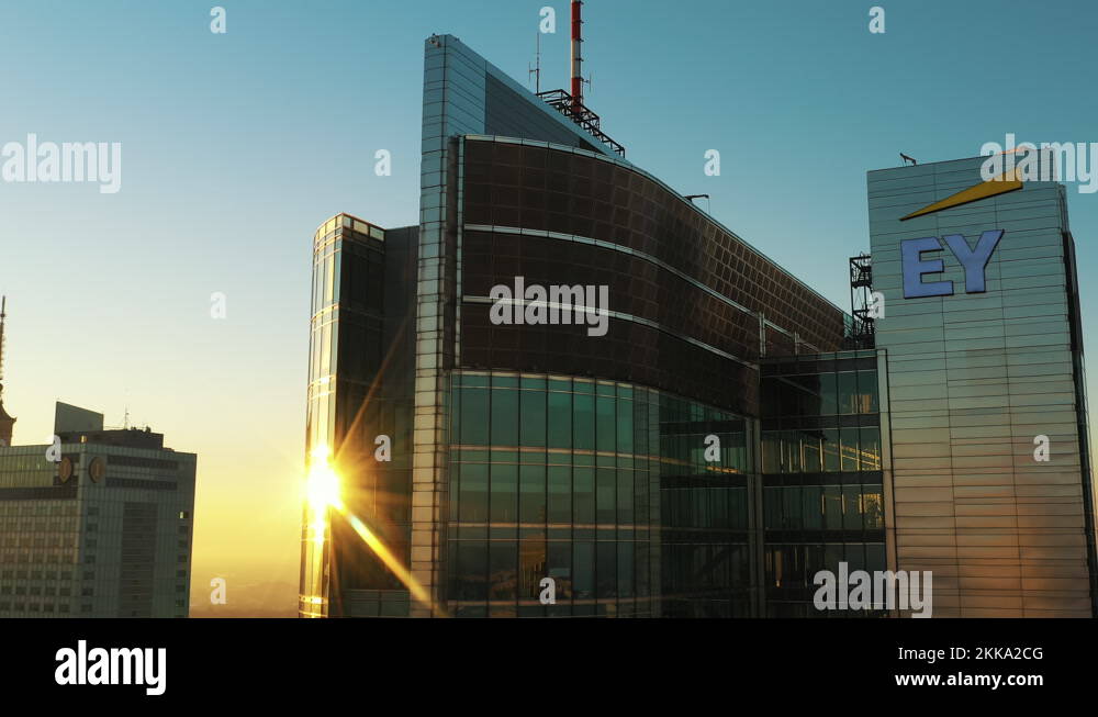 Gold sunrise logo Stock Videos & Footage - HD and 4K Video Clips - Alamy
