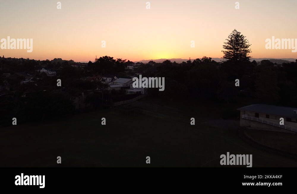 Auckland sun Stock Videos & Footage - HD and 4K Video Clips - Alamy