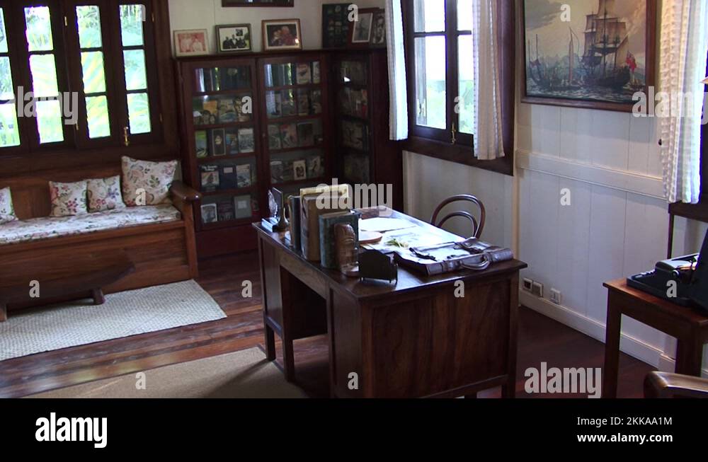 Norman hall Stock Videos & Footage - HD and 4K Video Clips - Alamy