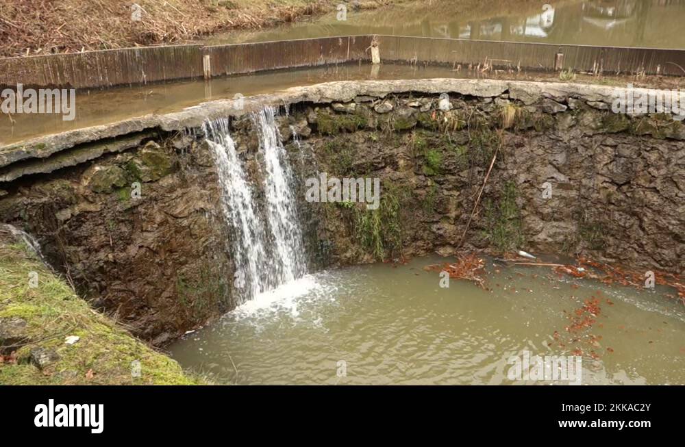 Pond dam Stock Videos & Footage - HD and 4K Video Clips - Alamy