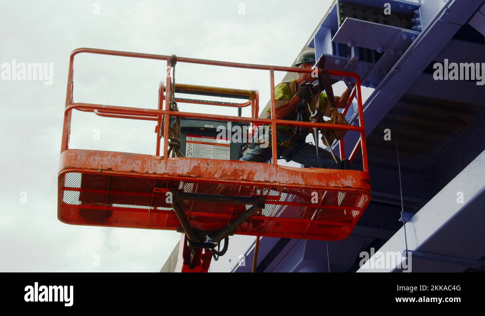 Cherry picker working platform Stock Videos & Footage - HD and 4K Video ...
