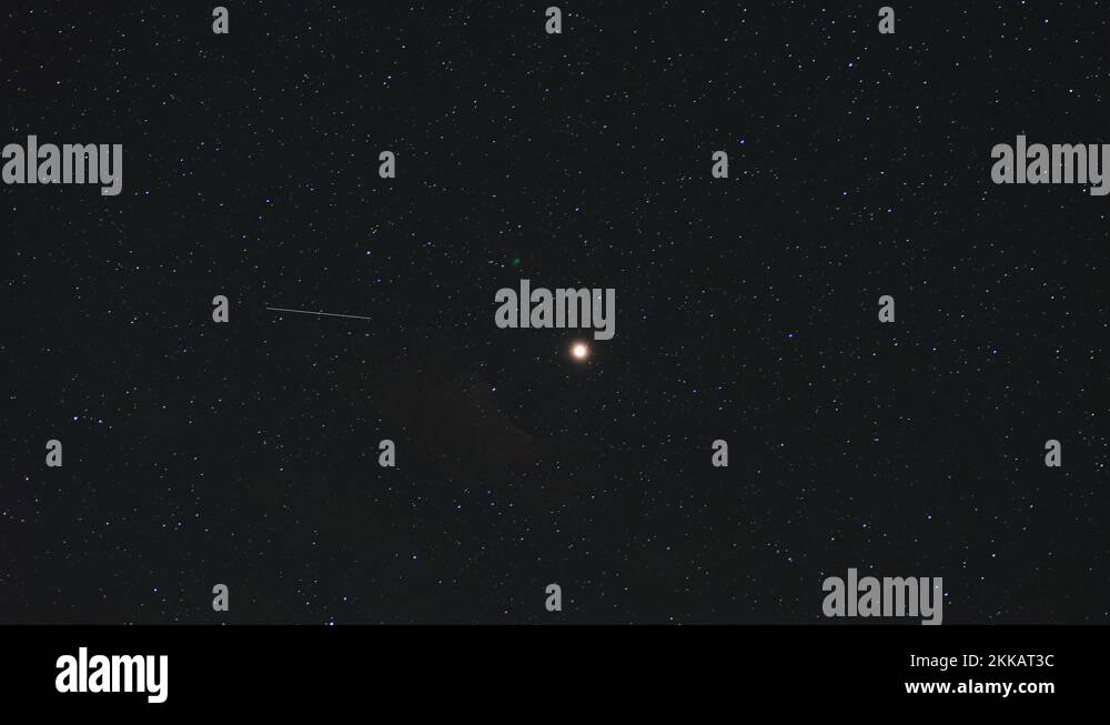 Mars in night sky Stock Videos & Footage - HD and 4K Video Clips - Alamy