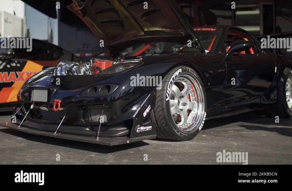 Black sport rims Stock Videos & Footage - HD and 4K Video Clips - Alamy