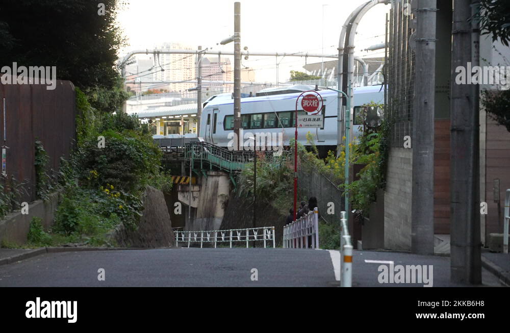 Train running in subway Stock Videos & Footage - HD and 4K Video Clips ...