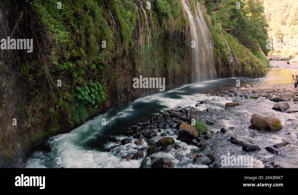 Mount shasta and the shasta river Stock Videos & Footage - HD and 4K ...