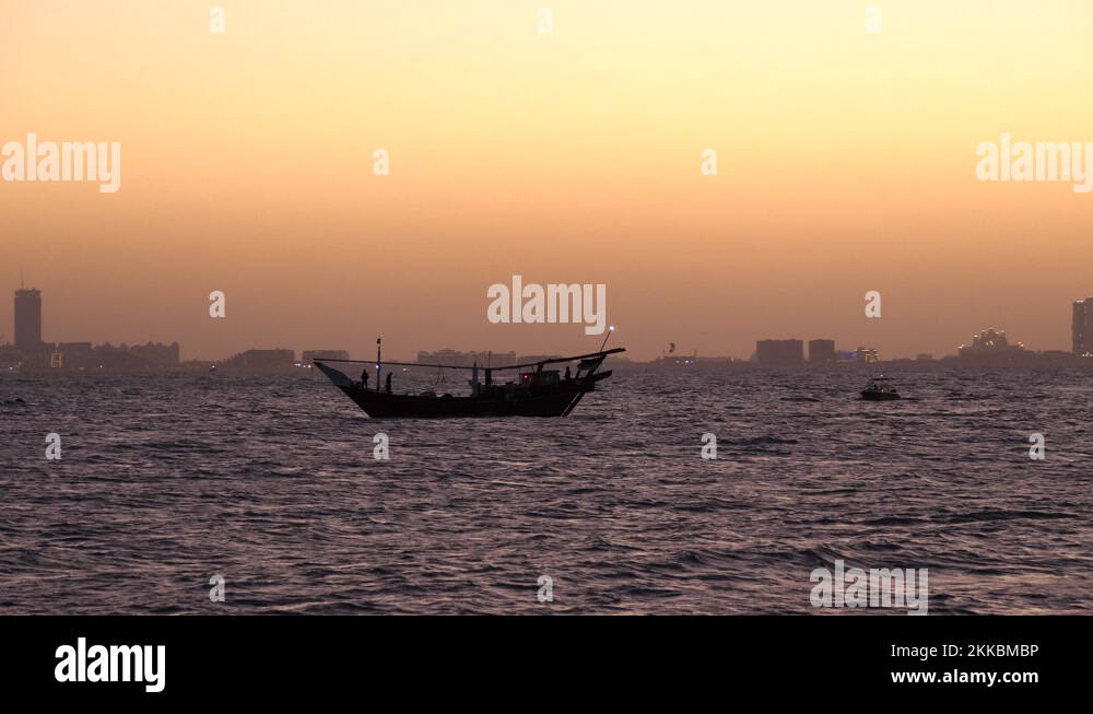 Arabian dhow Stock Videos & Footage - HD and 4K Video Clips - Alamy