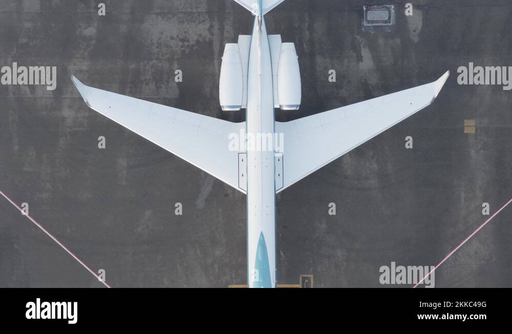 Gulfstream g550 Stock Videos & Footage - HD and 4K Video Clips - Alamy