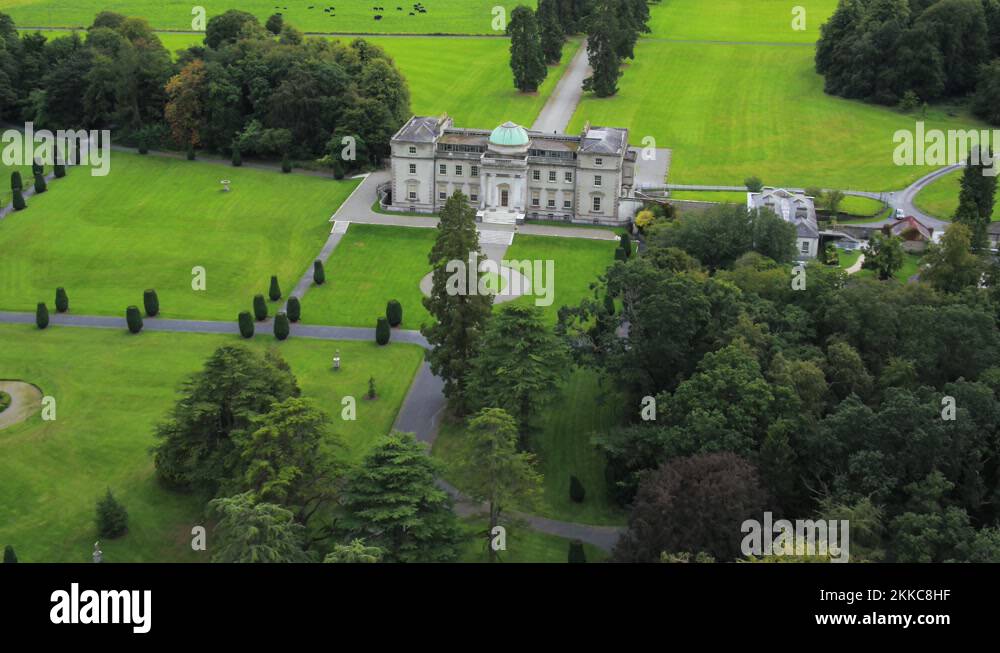 Modern mansion house uk Stock Videos & Footage - HD and 4K Video Clips ...