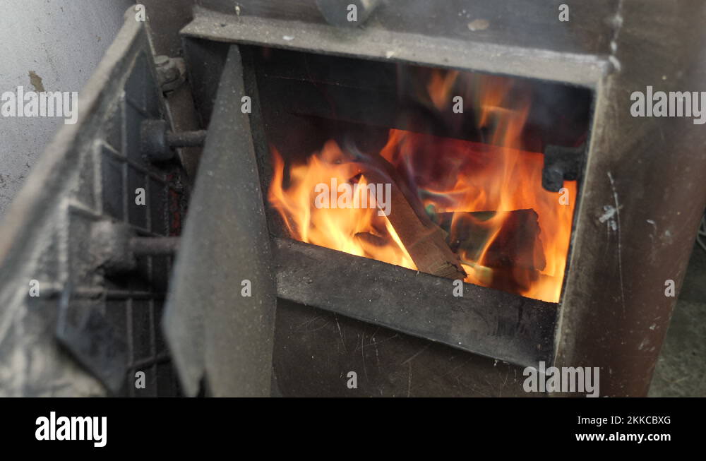 Domestic coal fire burning in hearth Stock Videos & Footage - HD and 4K ...