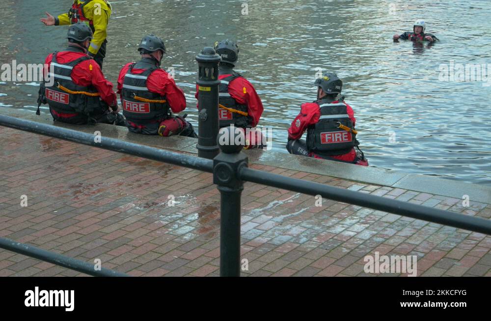 Fire rescue 2 Stock Videos & Footage - HD and 4K Video Clips - Alamy