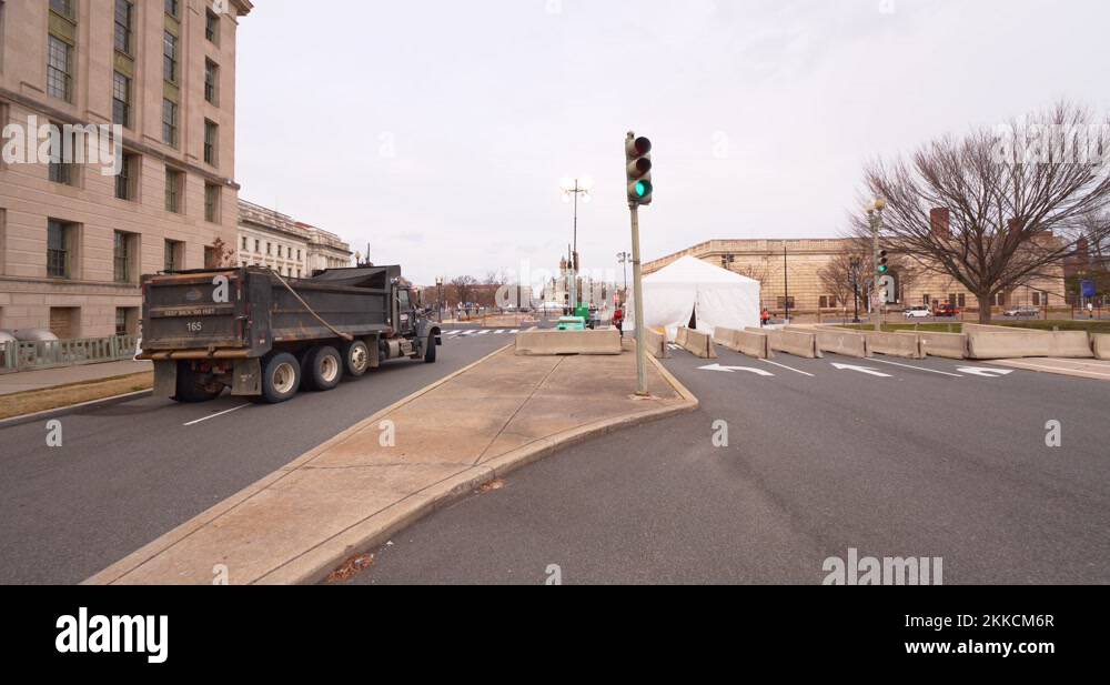 Concrete barricades Stock Videos & Footage - HD and 4K Video Clips - Alamy