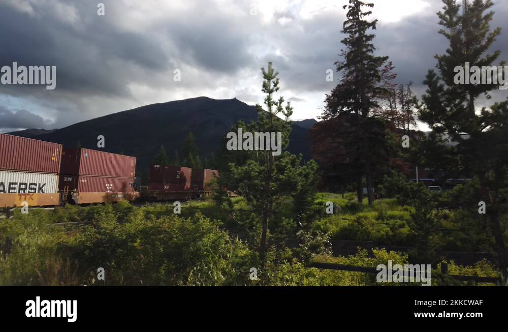 Train load Stock Videos & Footage - HD and 4K Video Clips - Alamy