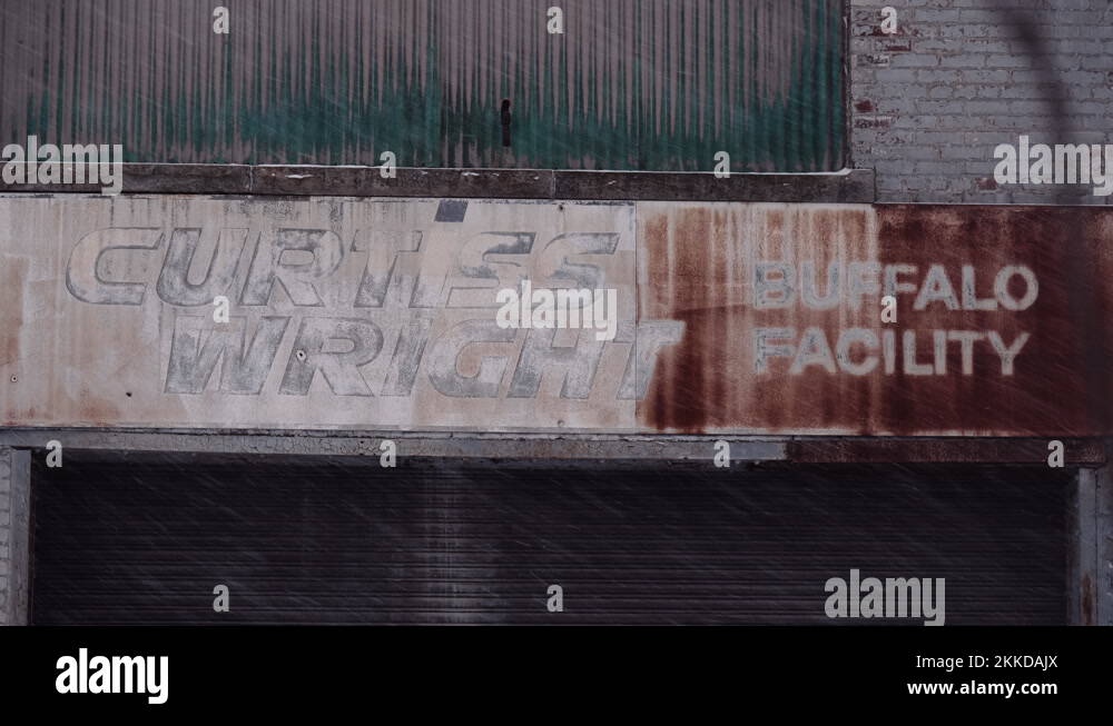 Factory closed sign Stock Videos & Footage - HD and 4K Video Clips - Alamy