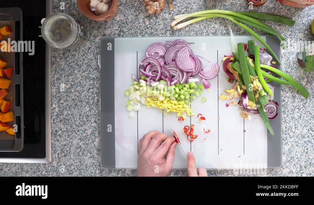 Chilli chopped Stock Videos & Footage - HD and 4K Video Clips - Alamy